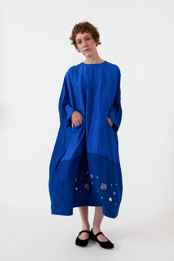 AO DRESS – Scarlet Jones